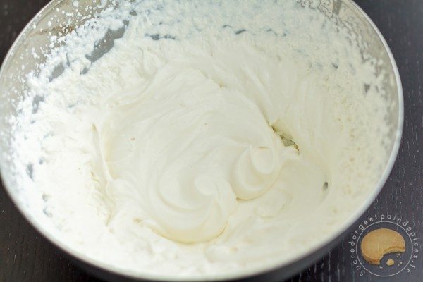 Saint Honoré à la pistache - Sucre d'Orge et Pain d'Epices