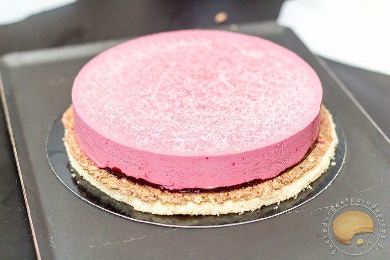 Entremets frais aux fruits rouges et au lait d’amande - Sucre d'Orge et ...